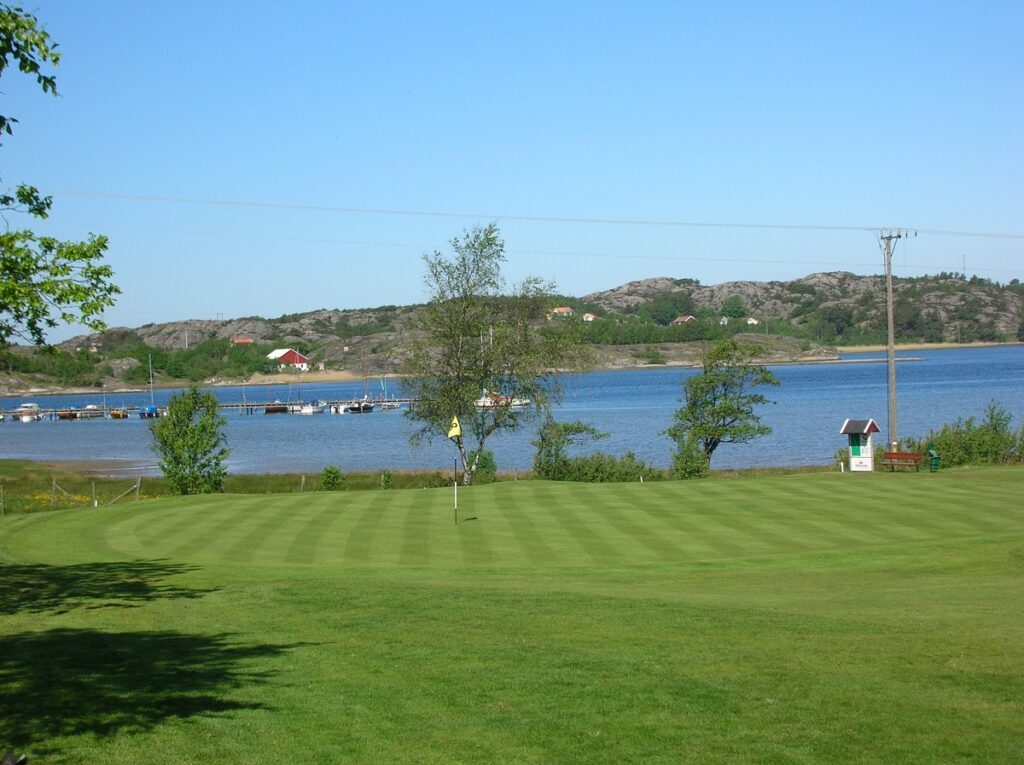 Orust Golfklubb - Golfpaket.se